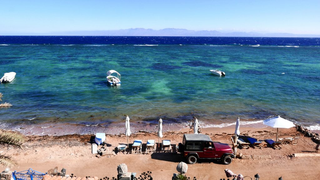 Travel Films by Anna Becker and Svetlana Bogdanova